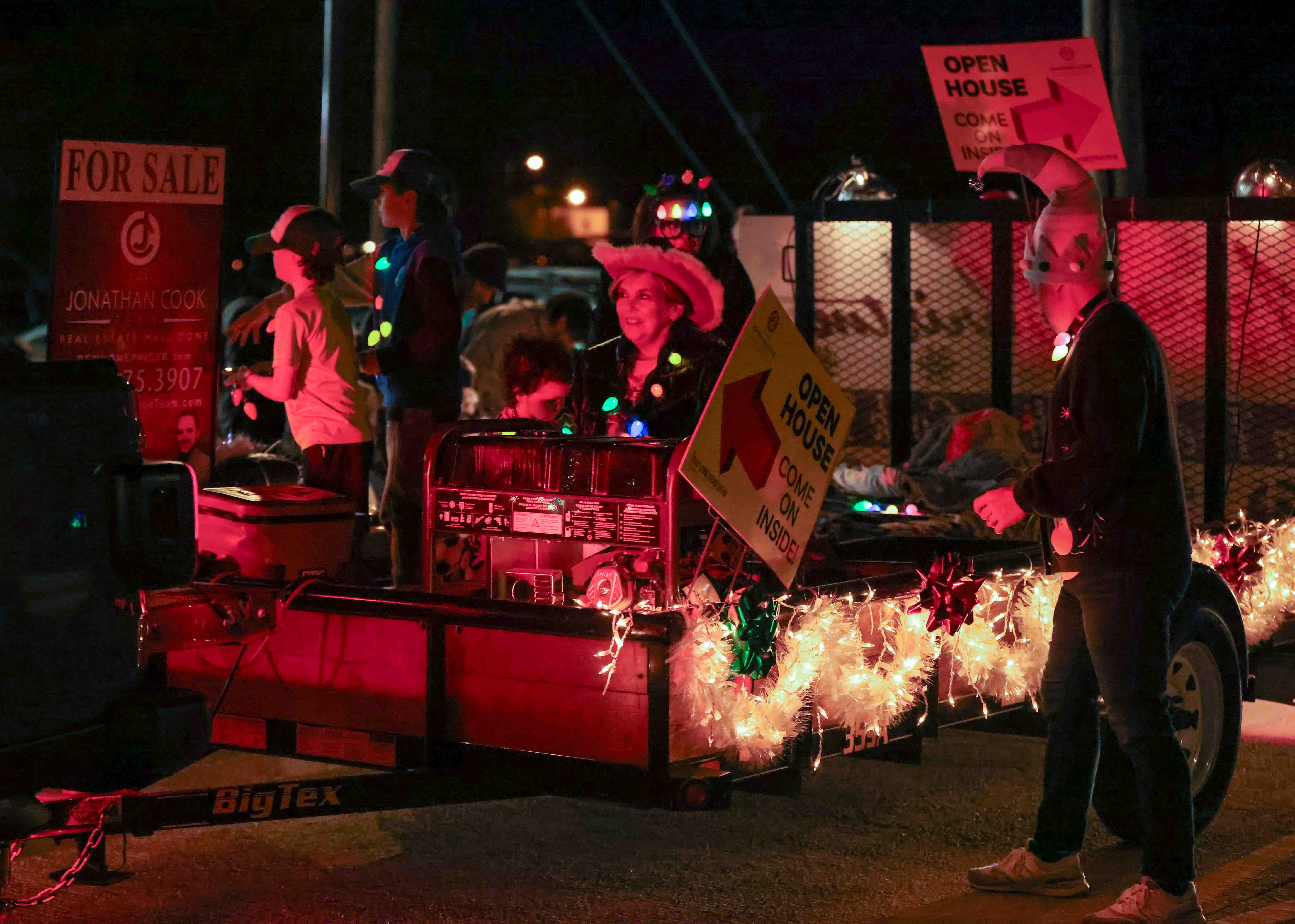 Christmas in Crowley Parade of Lights | Crowley, TX
